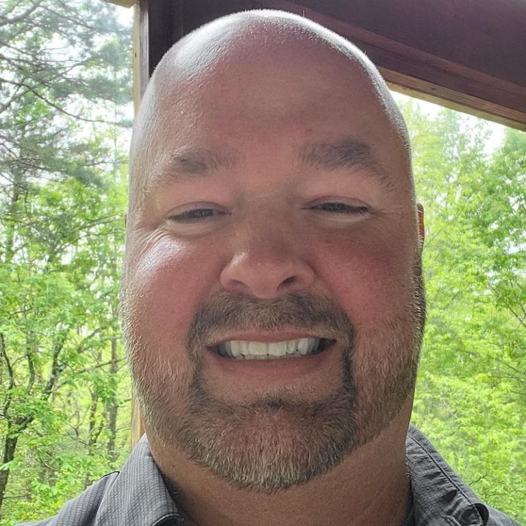 About Us – Tsantes